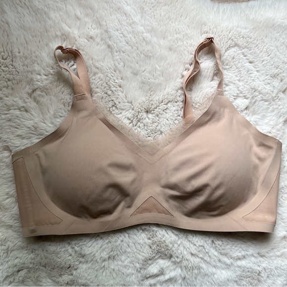 Honeylove | Intimates & Sleepwear | Honey Love Crossover Bra Nude L ...